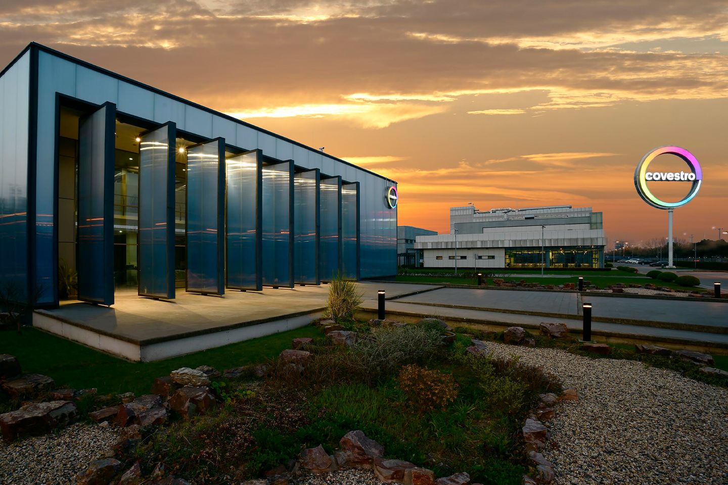 R&D, customer support | Covestro AG